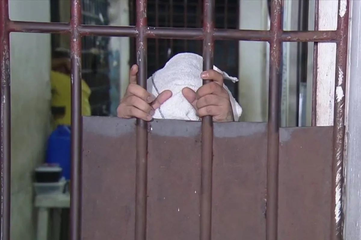 Lalaki arestado matapos umanong mangholdap ng binatilyo sa Novaliches, Quezon City | ABS-CBN News