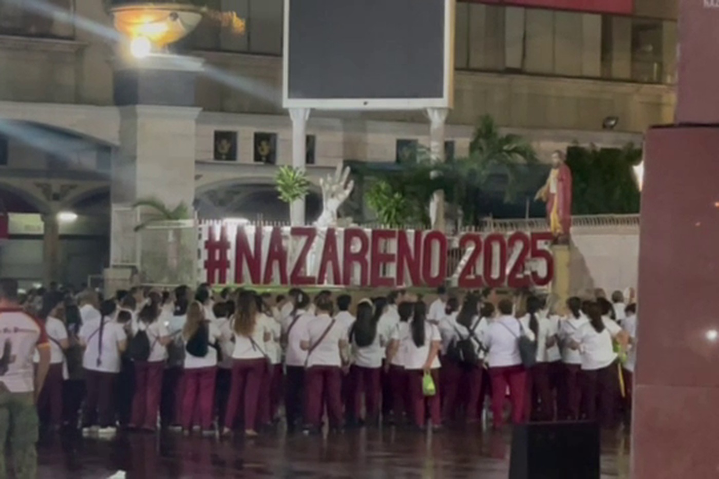 Around 60,000 devotees attend annual 'Thanksgiving Walk' in Quiapo ...