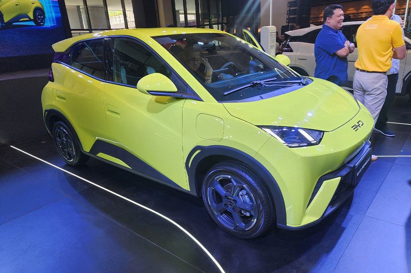 Sales surge in 2024 for Chinese EV giant BYD | ABS-CBN News