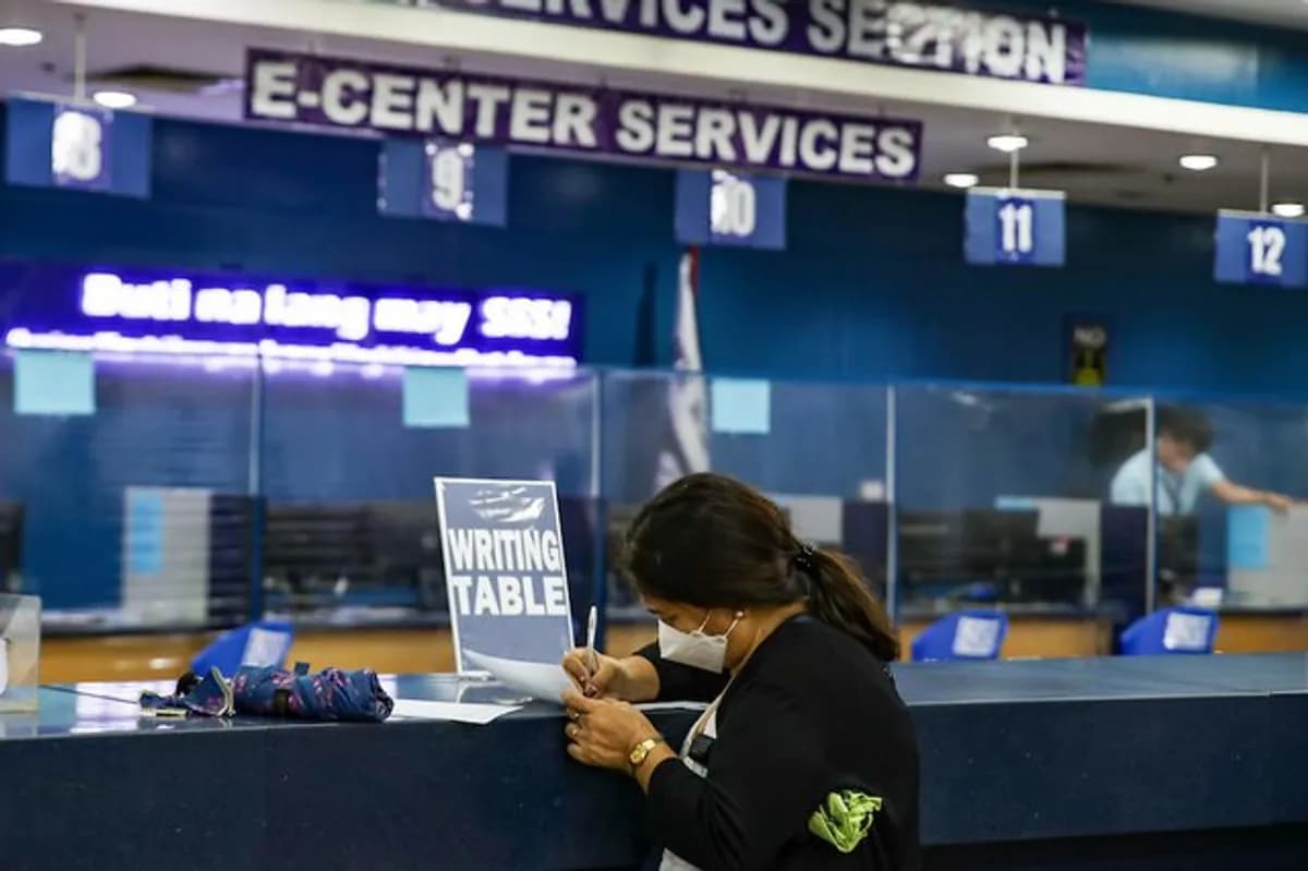 SSS pushing through with 1 pct contribution hike despite protests | ABS ...