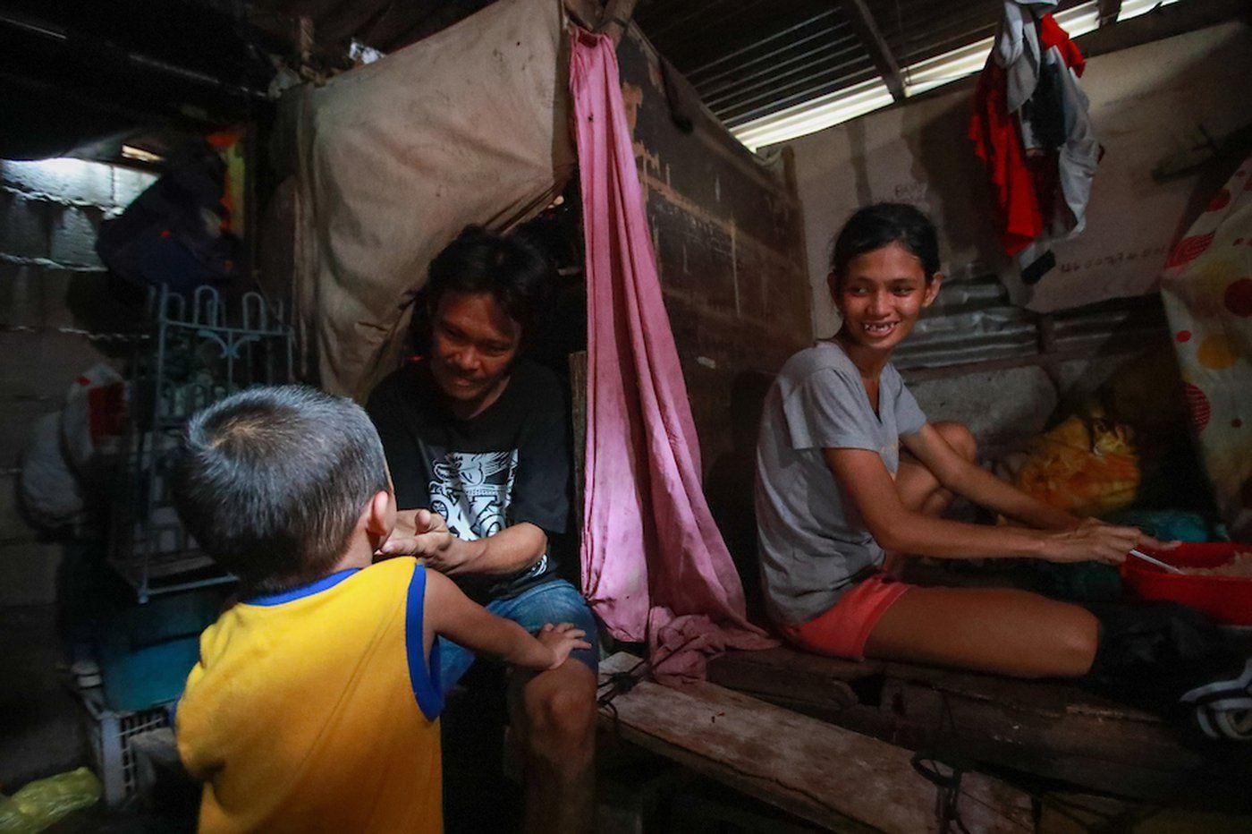 More Filipinos 'poor' as self-rated poverty hits highest level in 21 ...