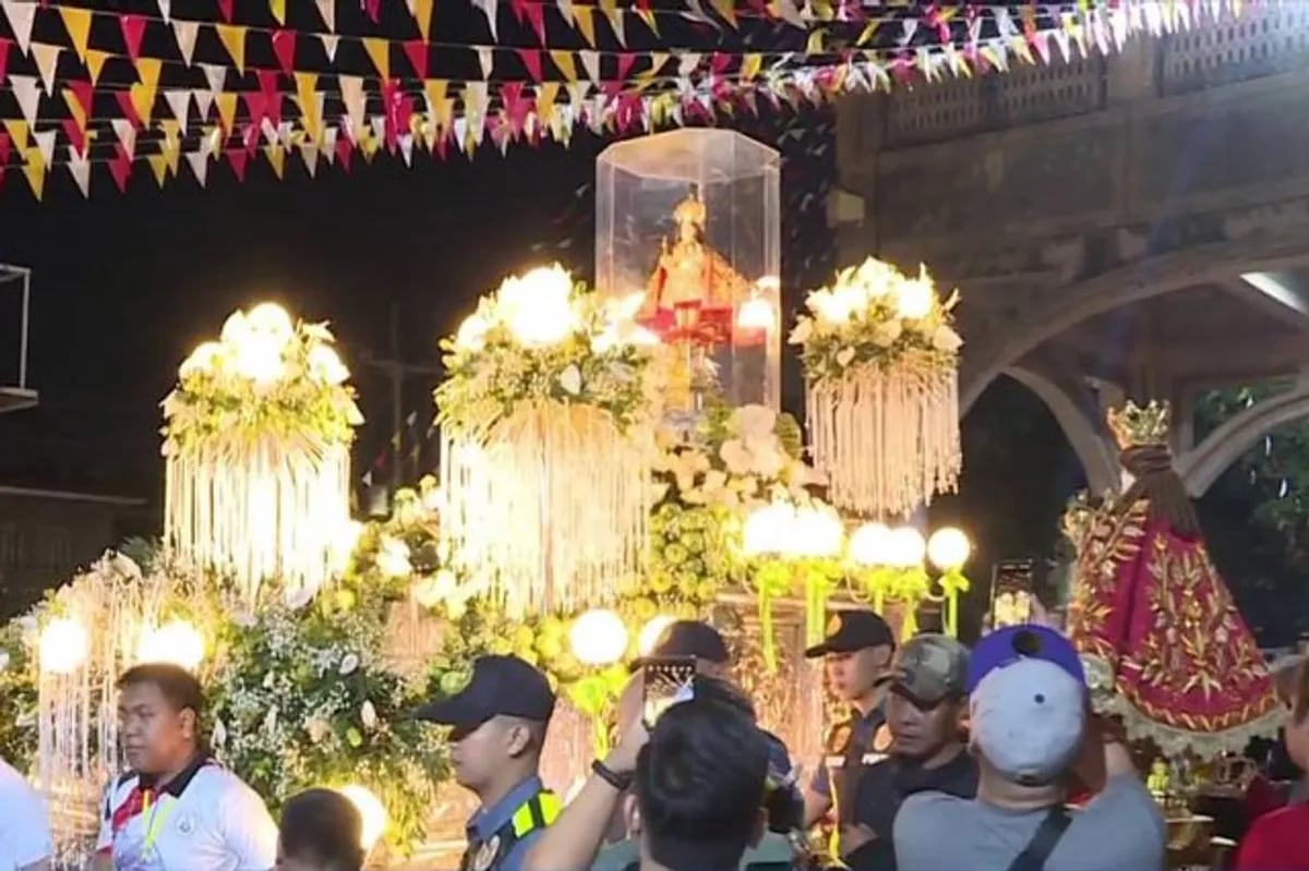 Orihinal na imahen ng Sto. Niño de Tondo ipinrusisyon sa Maynila | ABS ...
