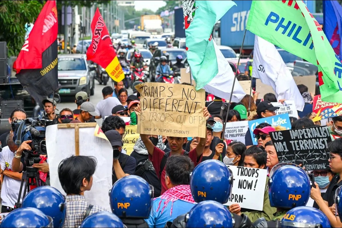 Bayan protests Trump inauguration, says 'No to EDCA' | ABS-CBN News