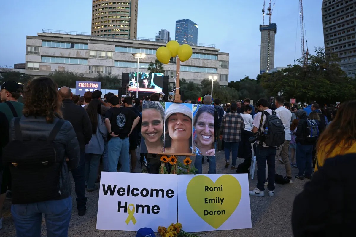 Hamas to release four Israeli hostages in truce swap Saturday | ABS-CBN ...