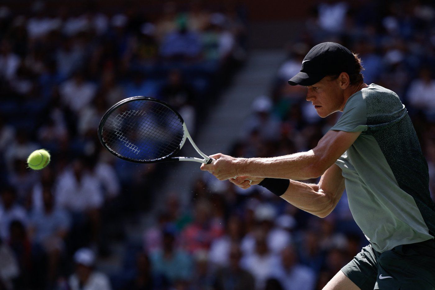 Tennis: Clinical Sinner surges past Zverev to retain Australian Open ...