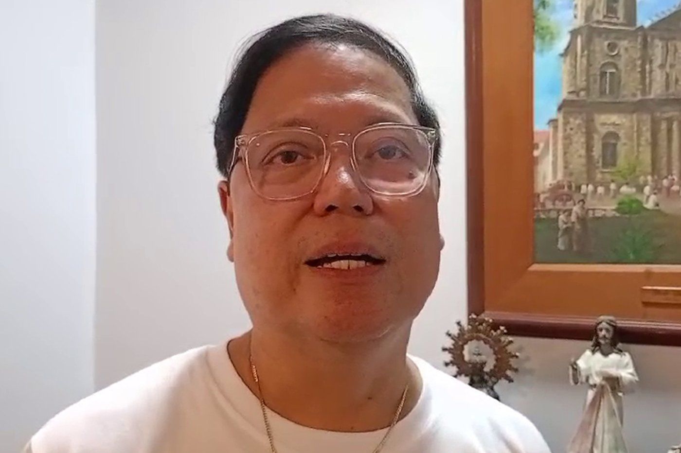 Dating Iloilo City Mayor Mabilog ginawaran ni Marcos Jr. ng executive ...