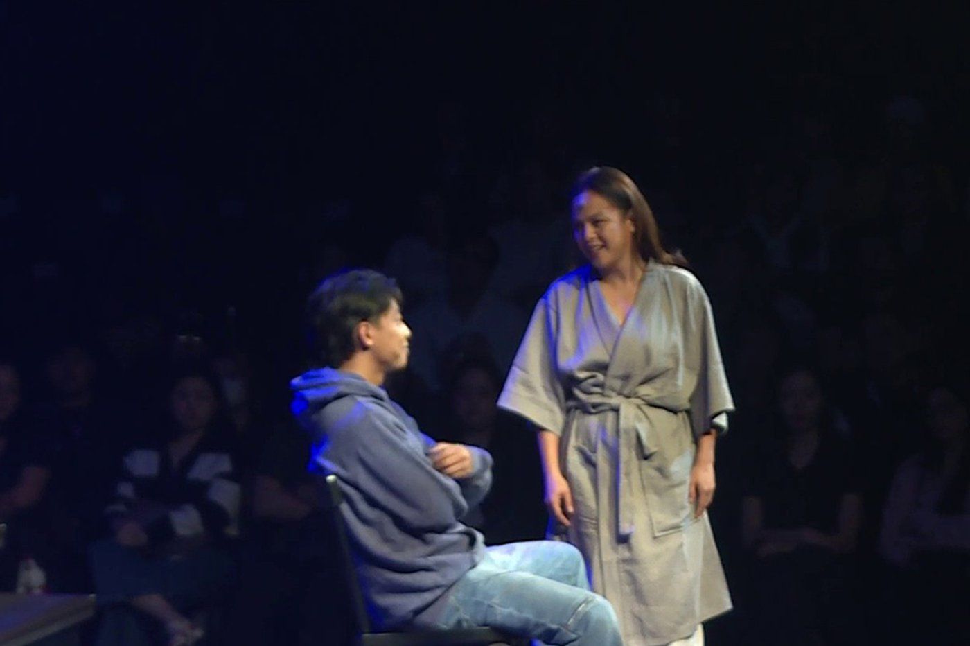 Nikki Valdez balik-teatro sa 'Next to Normal' | ABS-CBN Entertainment