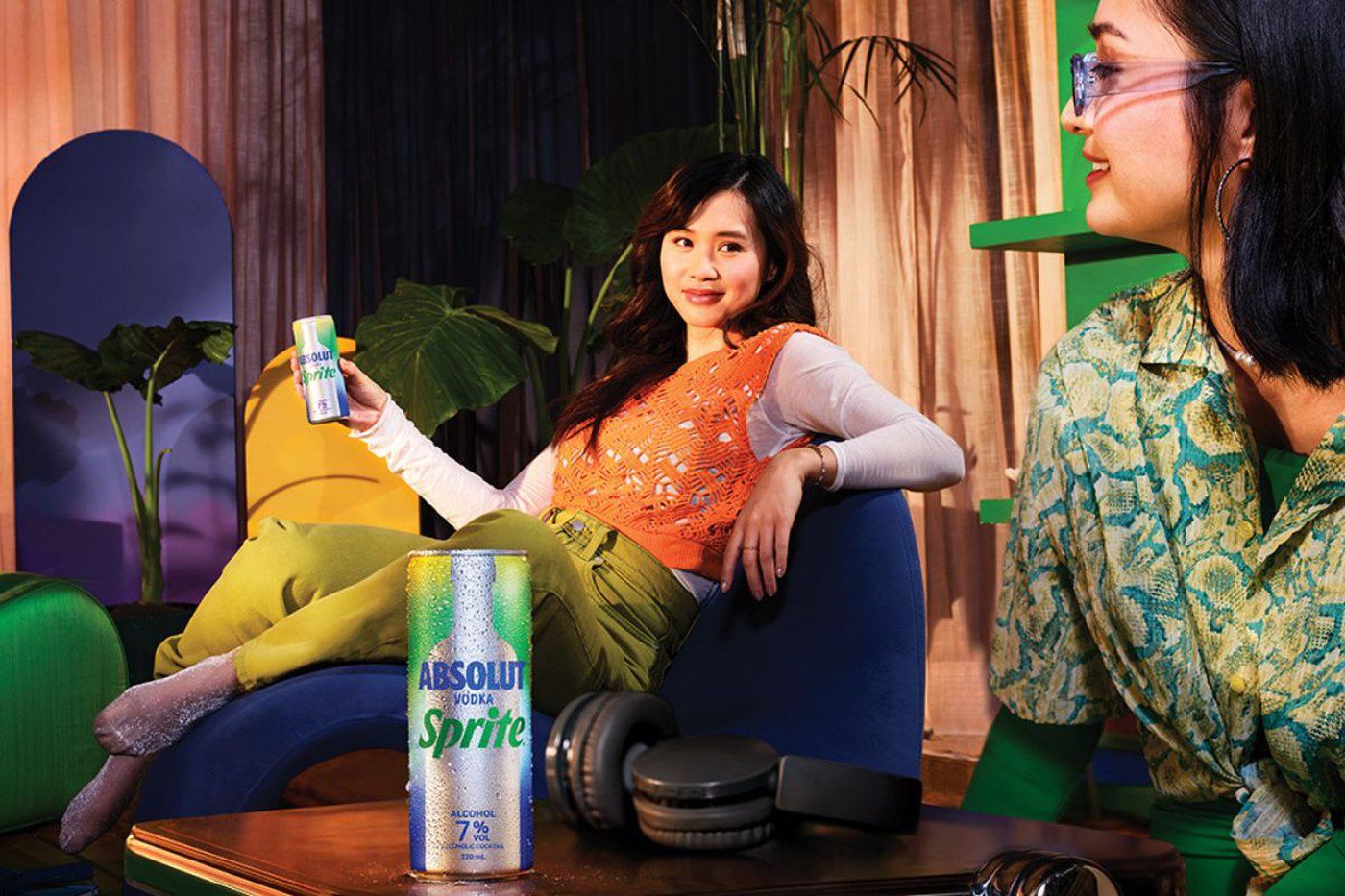 This New Ready-to-Drink Cocktail is Perfect for Unplanned Hang-Outs ...