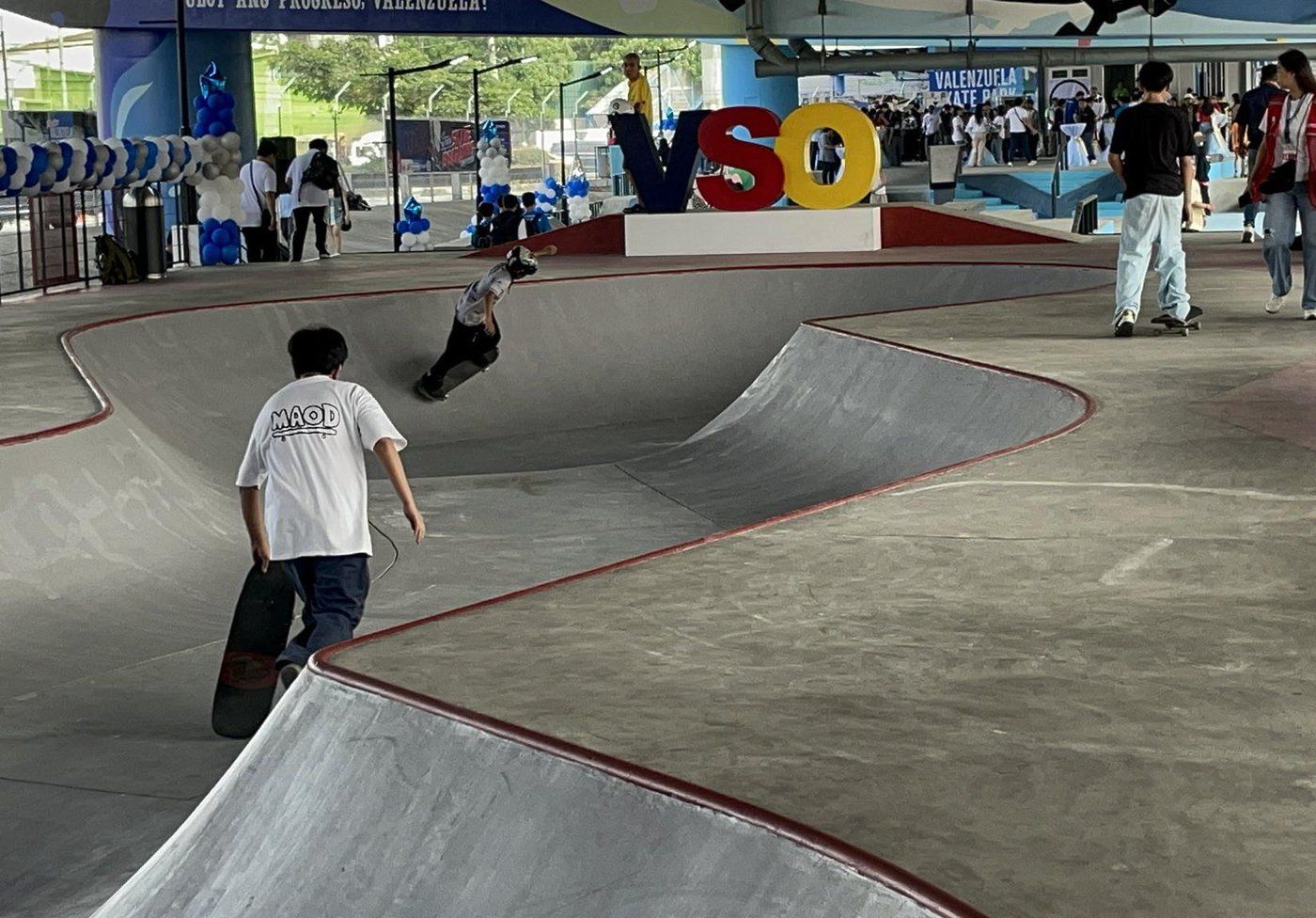 Recreational hubs under expressway: Valenzuela City inaugurates 'Skate ...