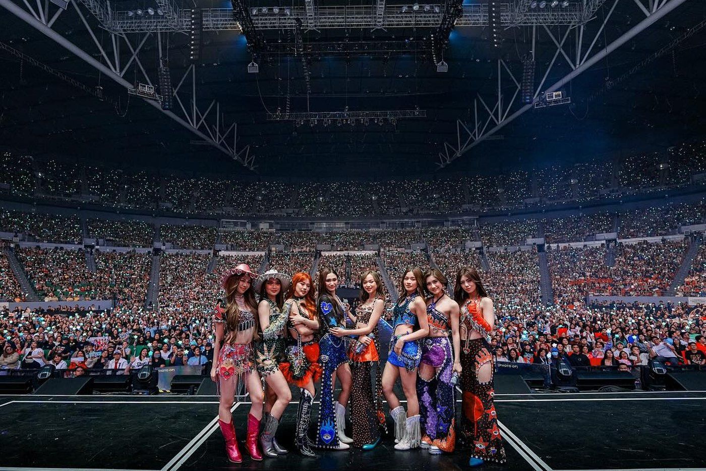 8 Standout Moments From BINIverse World Tour 2025 Philippines | ABS-CBN Metro.Style