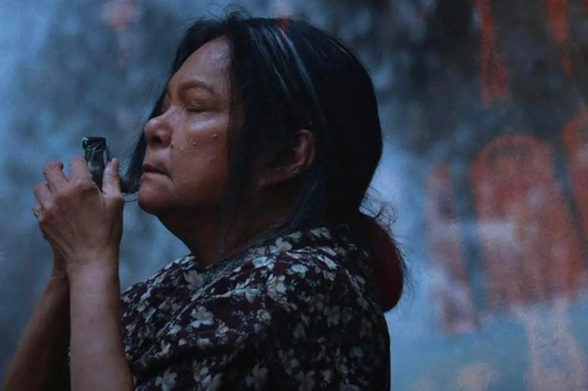 'Mananambal' review: Nora Aunor's expressive eyes as intense as ever ...