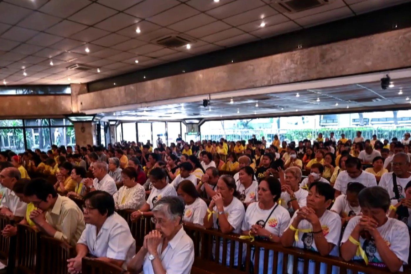 Misa idinaos sa paggunita ng ika-39 anibersaryo ng 1986 EDSA Revolution ...