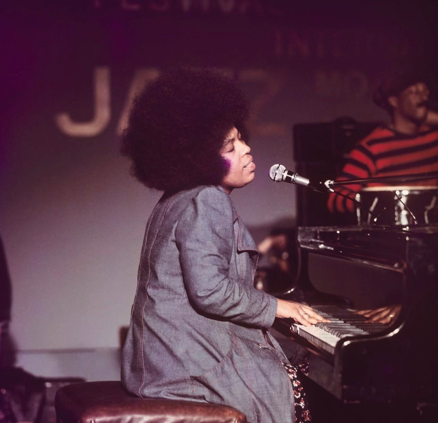 RIP, Roberta Flack | ABS-CBN Entertainment