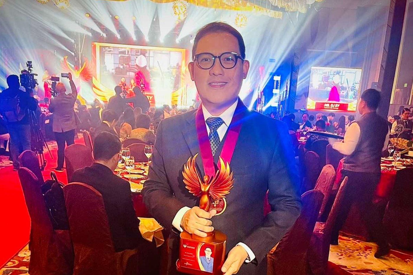 Alvin Elchico named Prominent Filipino News Anchor at Asia’s ...
