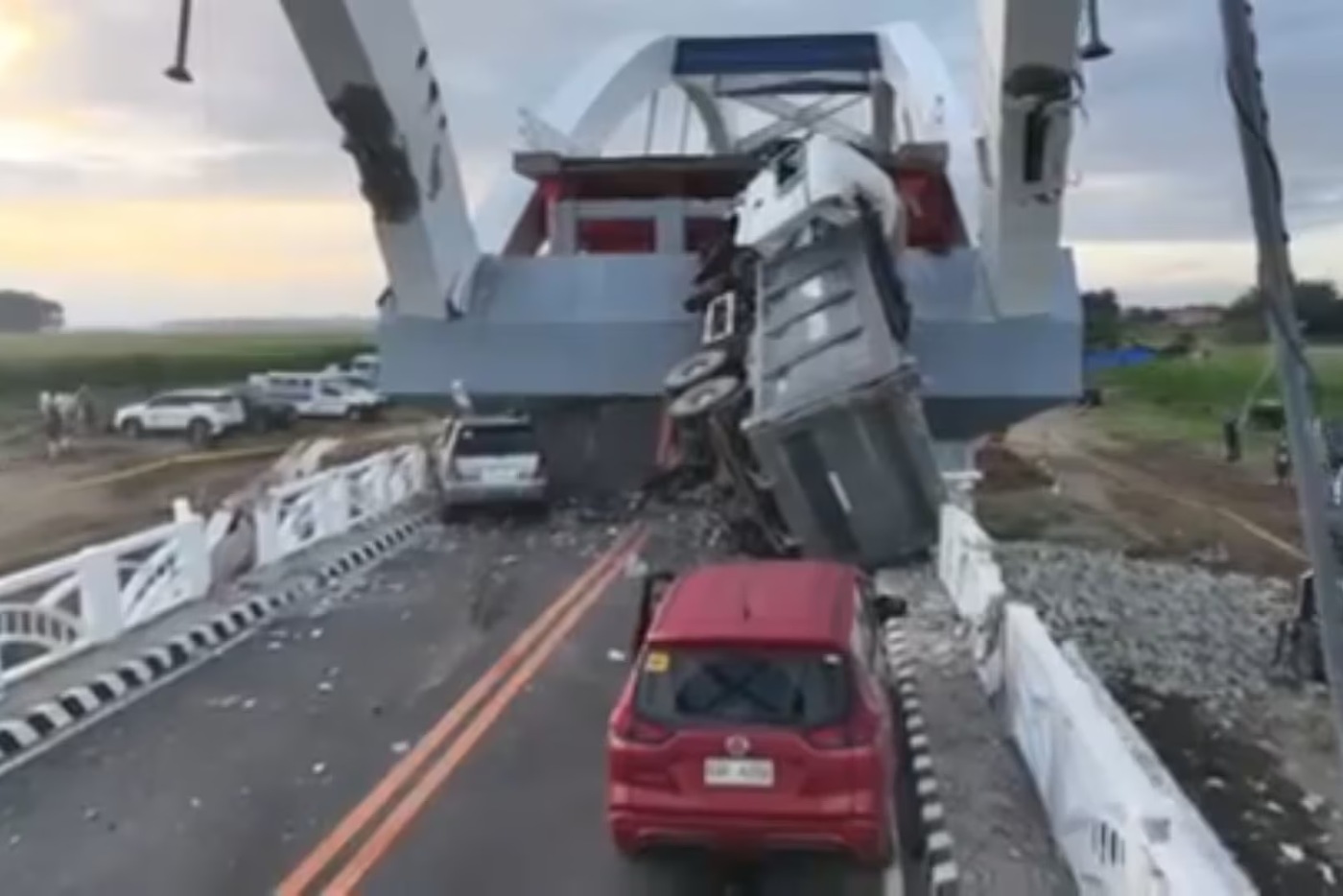 Five, including cancer survivor, still recovering after Isabela bridge ...