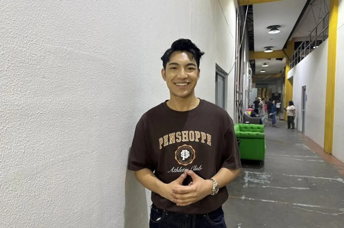 Darren encourages Gen Z to be more socially aware | ABS-CBN Entertainment
