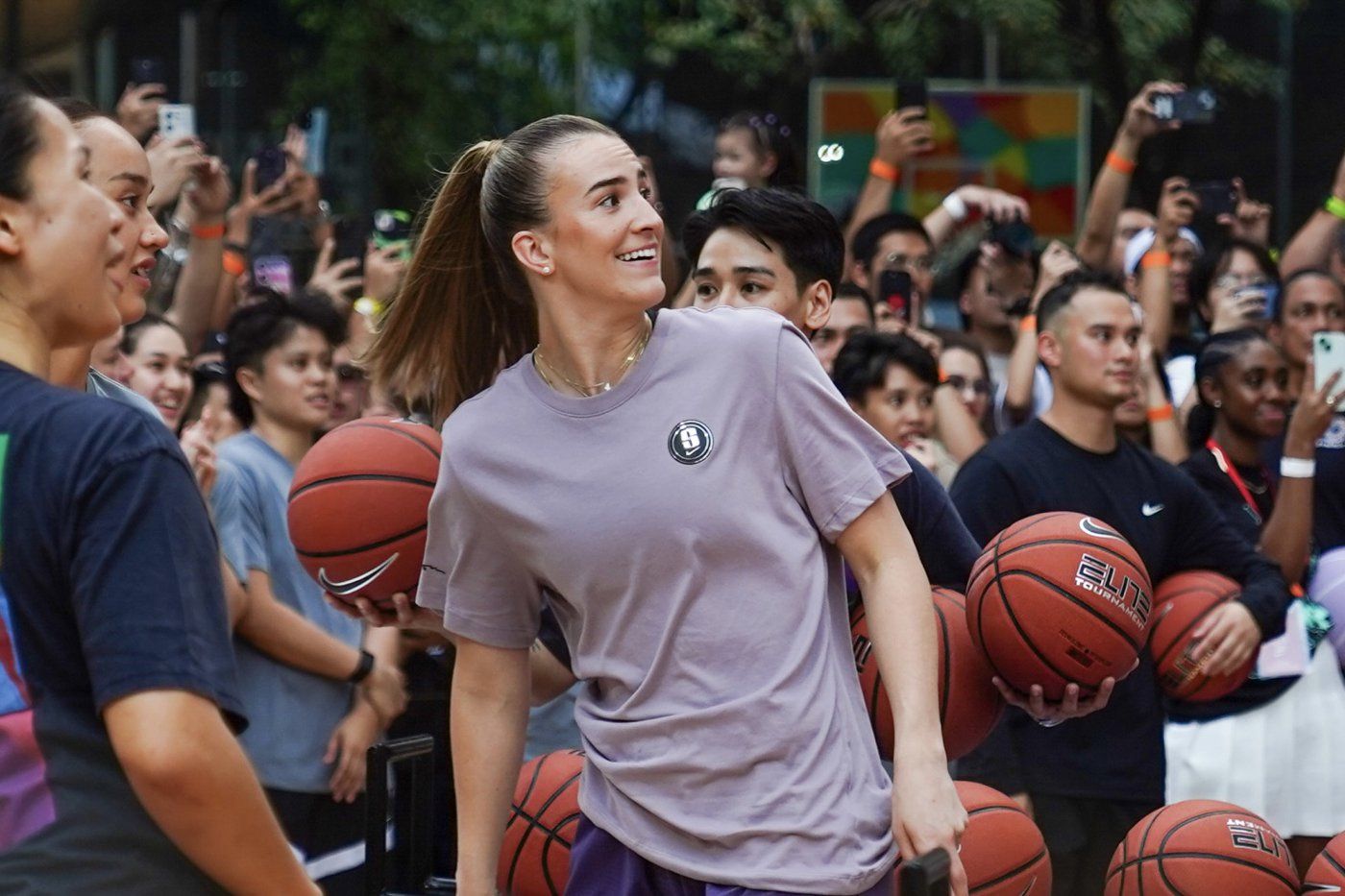 WNBA champ Sabrina Ionescu lights it up with Filipino hoopers in BGC ...