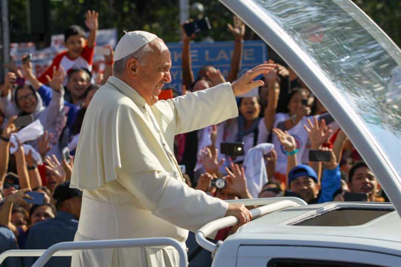 Pope spent 'quiet night' in hospital: Vatican | ABS-CBN News