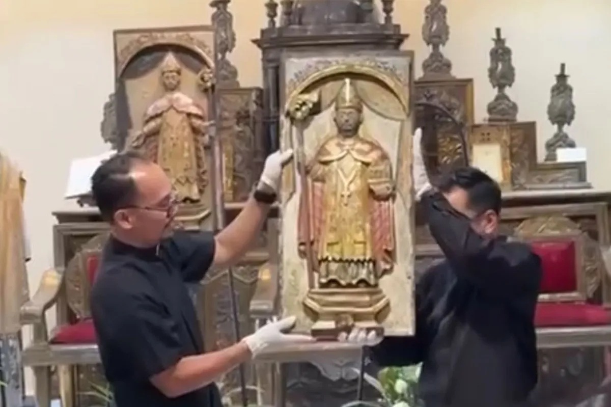 ‘Stolen’ pulpit panels of Boljoon Church returned to Cebu | ABS-CBN News