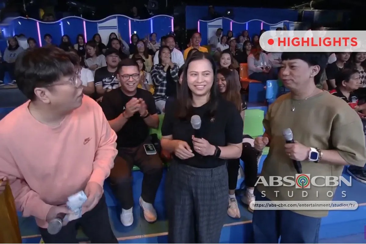 MC at Lassy, naghanap ng Madlang People na makikisaya sa QUIZ VEE | It’s Showtime | ABS-CBN ...