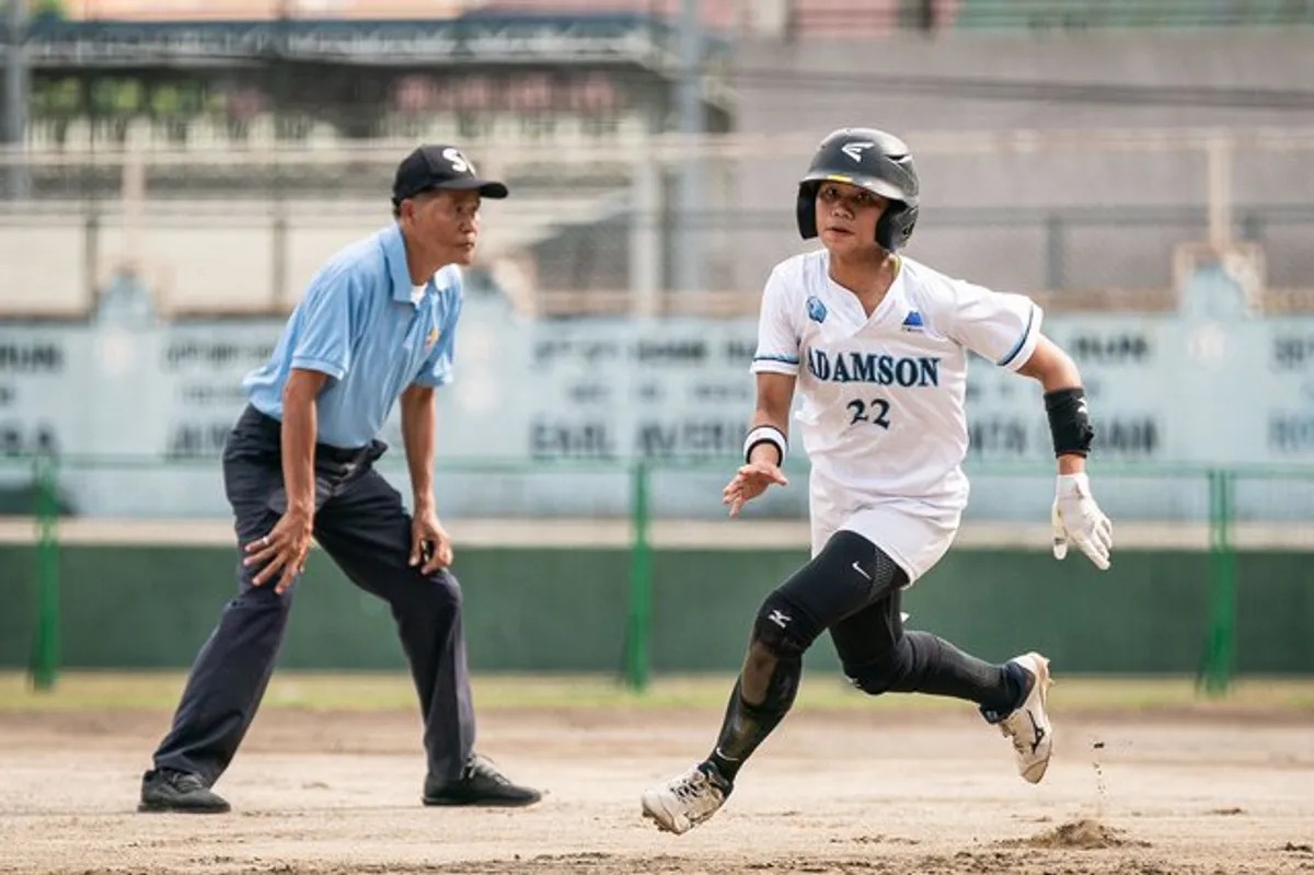 UAAP: Rookie Roldan shines as Adamson repeats over UST | ABS-CBN Sports