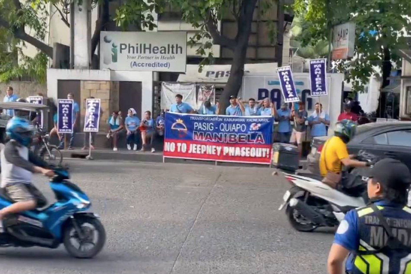 'Laban hanggang ikamatay namin ito', Manibela on 2nd day of transport ...