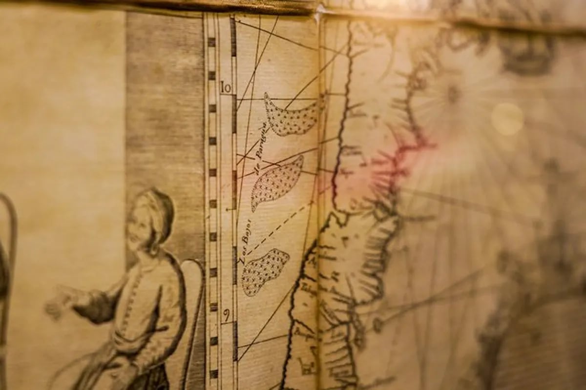 China’s 10-dash line claim ‘a joke,' says PH Navy official | ABS-CBN News
