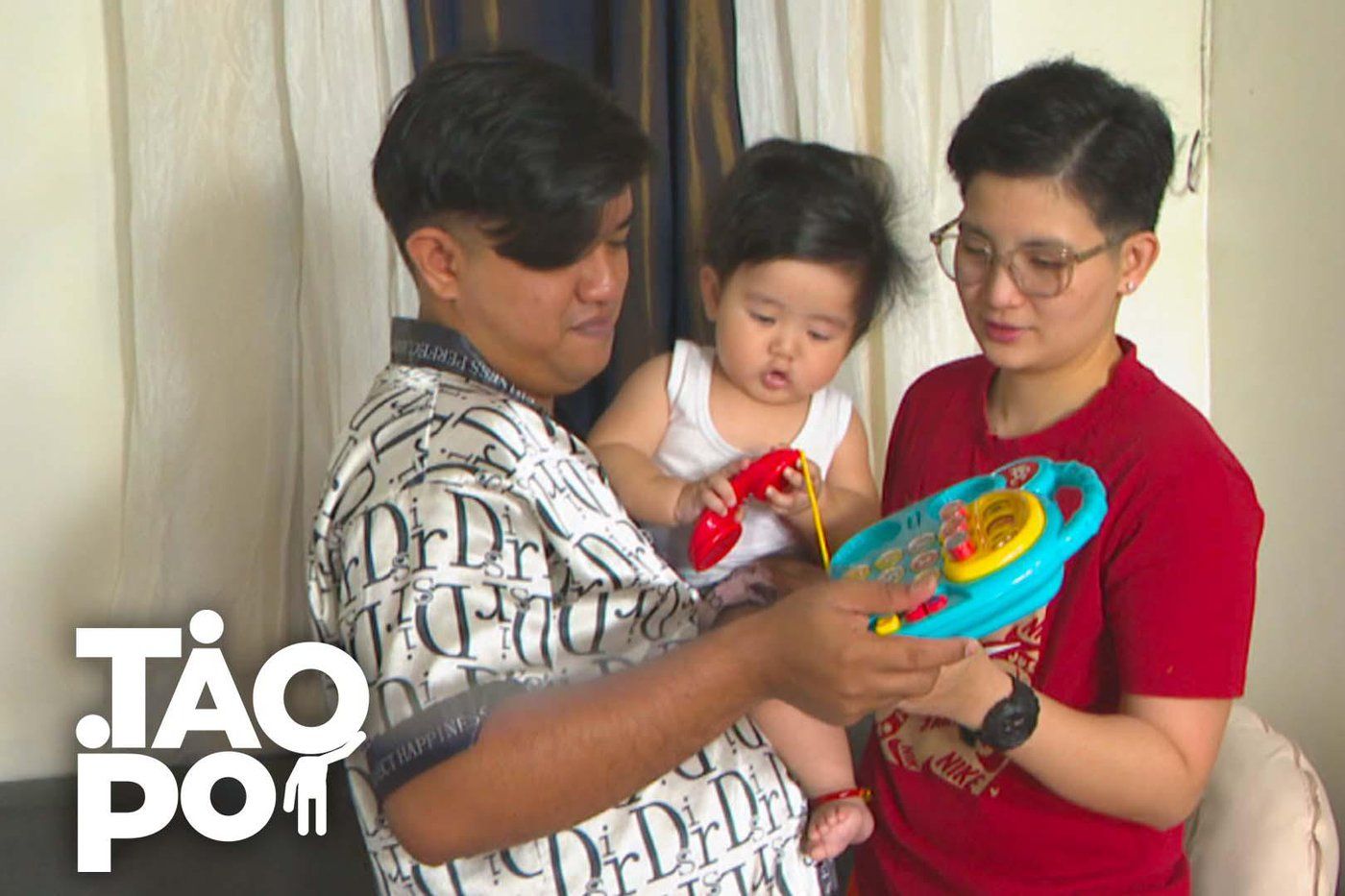 'Tao Po': Makulay na pamilya ng gay and lesbian couple na sina Cha ...