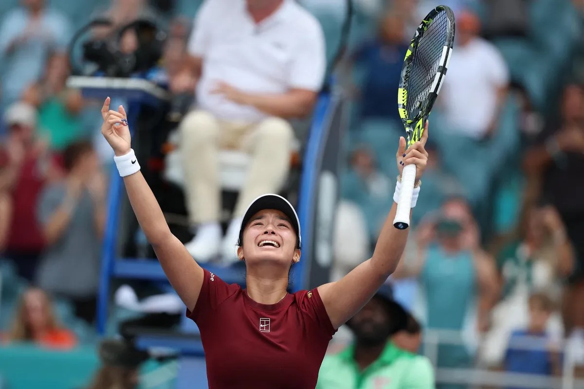 Tennis: Alex Eala stuns Swiatek, advances to Miami Open semis | ABS-CBN ...