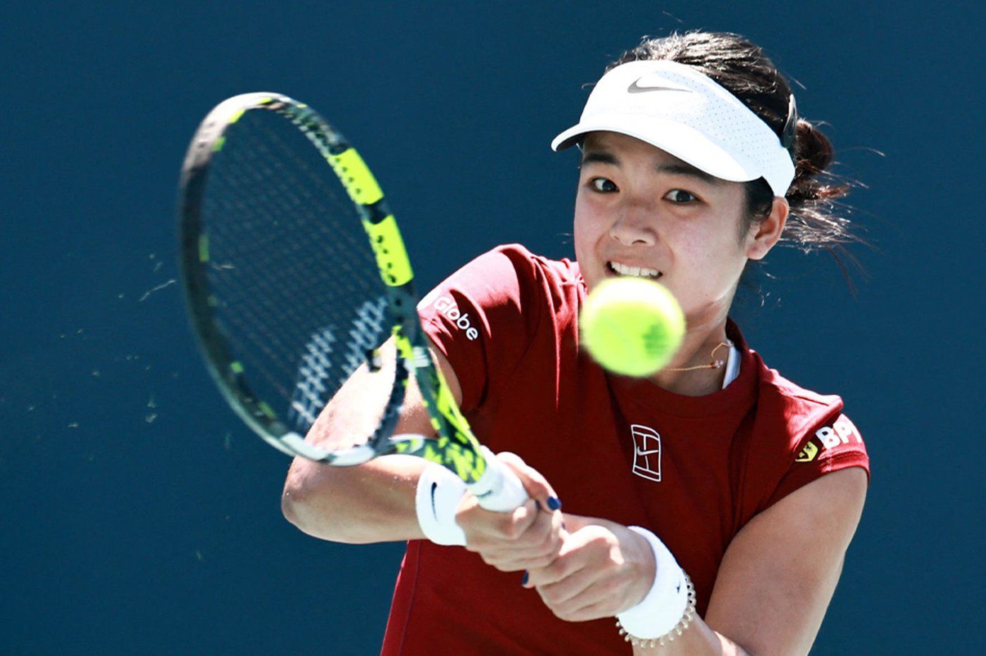 Miami Open: Alex Eala stuns 5-time Grand Slam champion Świątek | ABS ...