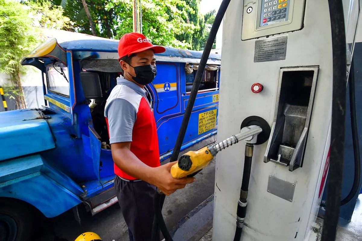 More than P1 increase in fuel prices seen on first week of April | ABS ...