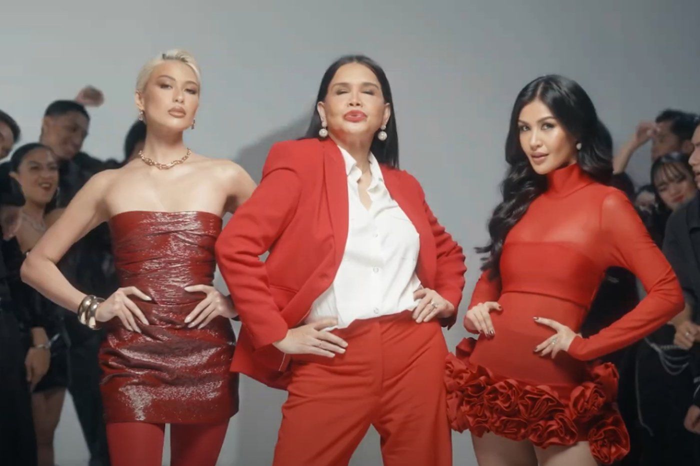 Michelle Dee's 'Reyna' music video features mom Melanie Marquez, cousin ...