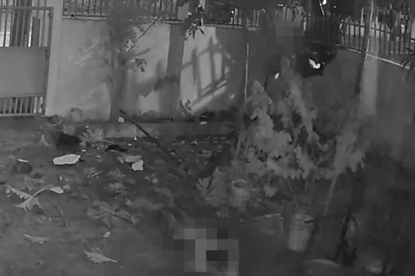 SAPUL SA CCTV: Motorsiklo bumangga, tumagos sa pader sa Iloilo; 1 patay ...