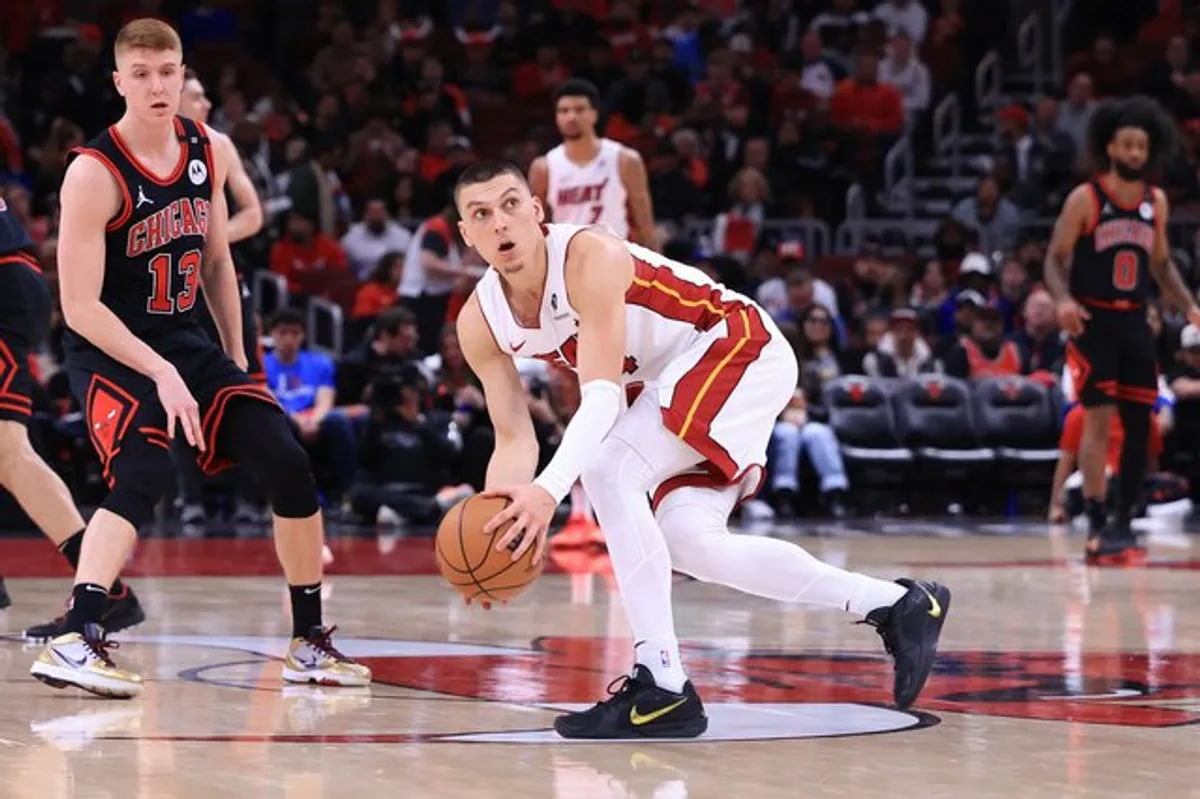 Heat scorch Bulls to keep playoff dream alive | ABS-CBN Sports