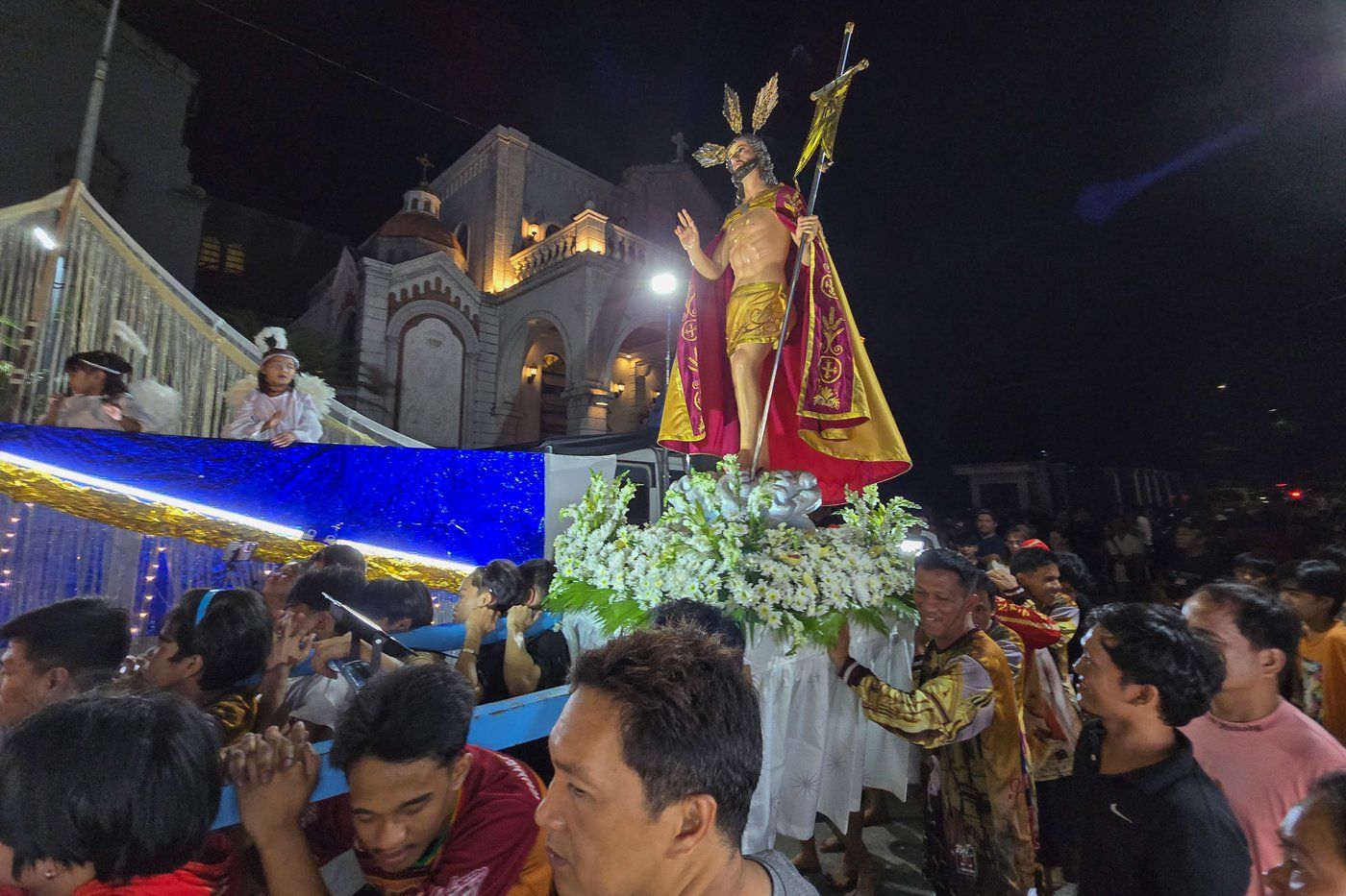 Catholic devotees join annual Easter Sunday Salubong | ABS-CBN News