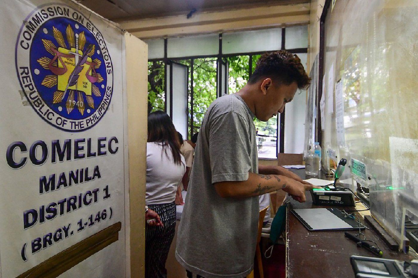 Comelec 'overwhelmed' with show cause orders: commissioner | ABS-CBN News
