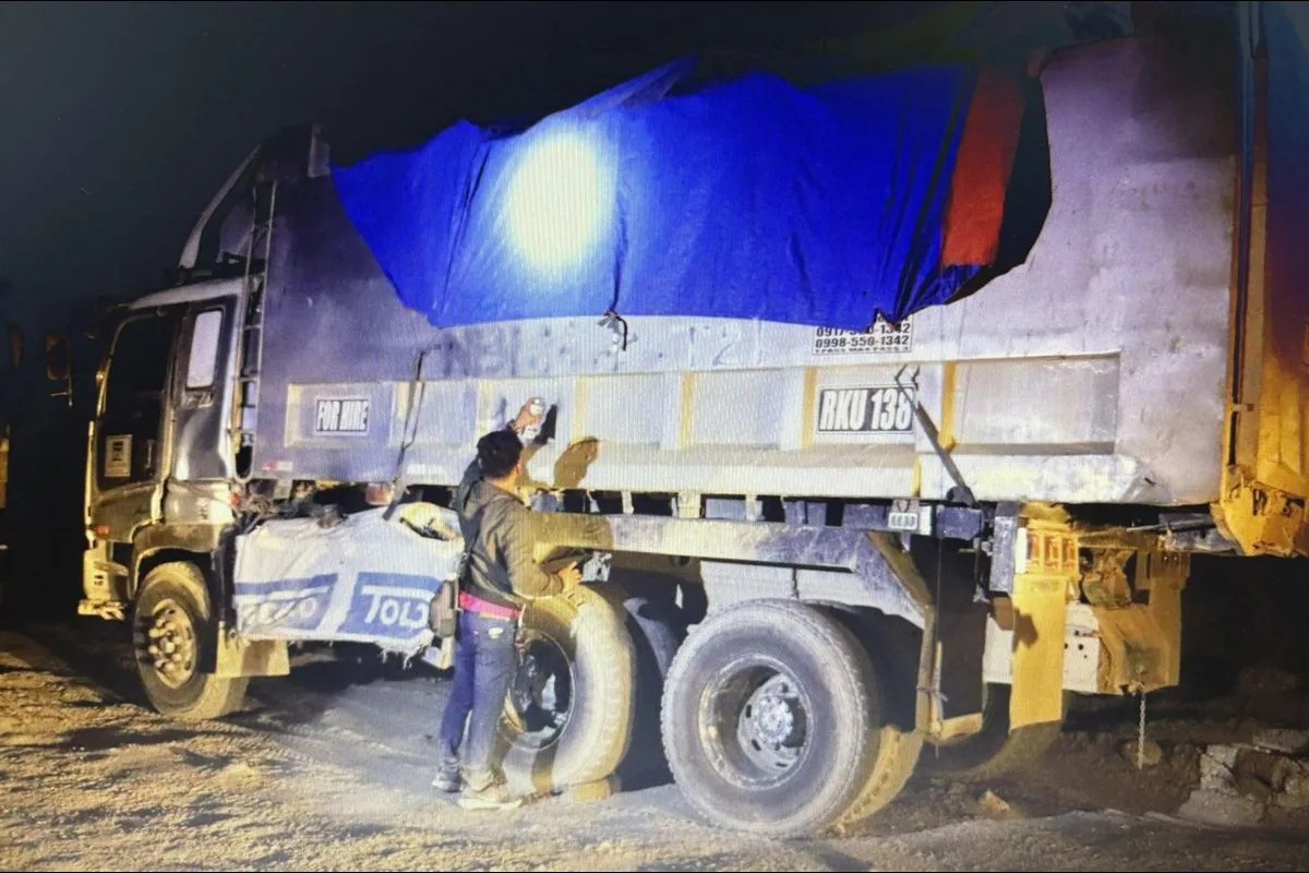 13 sangkot sa iligal na pagmimina sa Cavite, arestado | ABS-CBN News