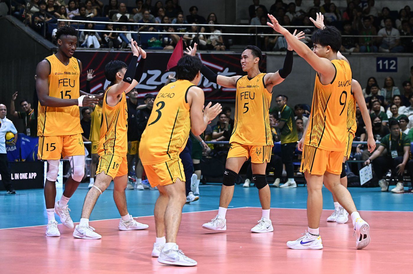 UAAP: FEU men overwhelm La Salle to enter Season 87 Finals | ABS-CBN Sports