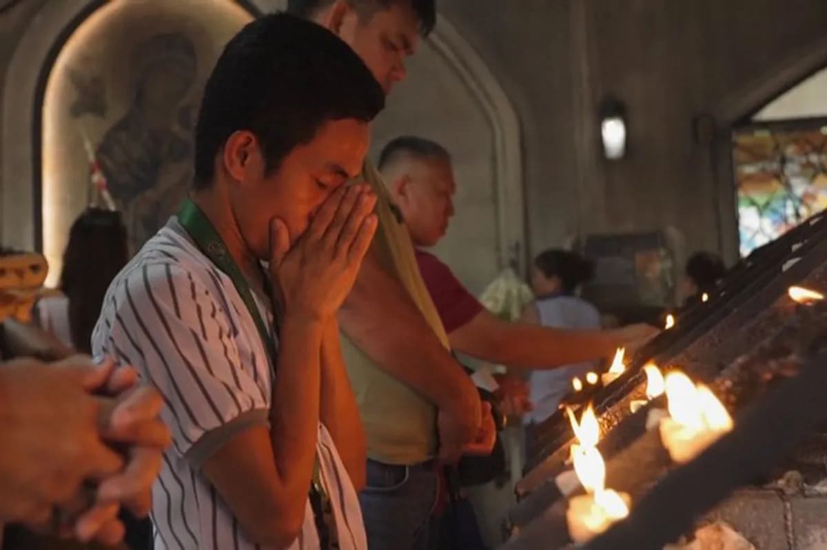 Filipino Catholics pray for compassionate new Pope ahead of Vatican ...
