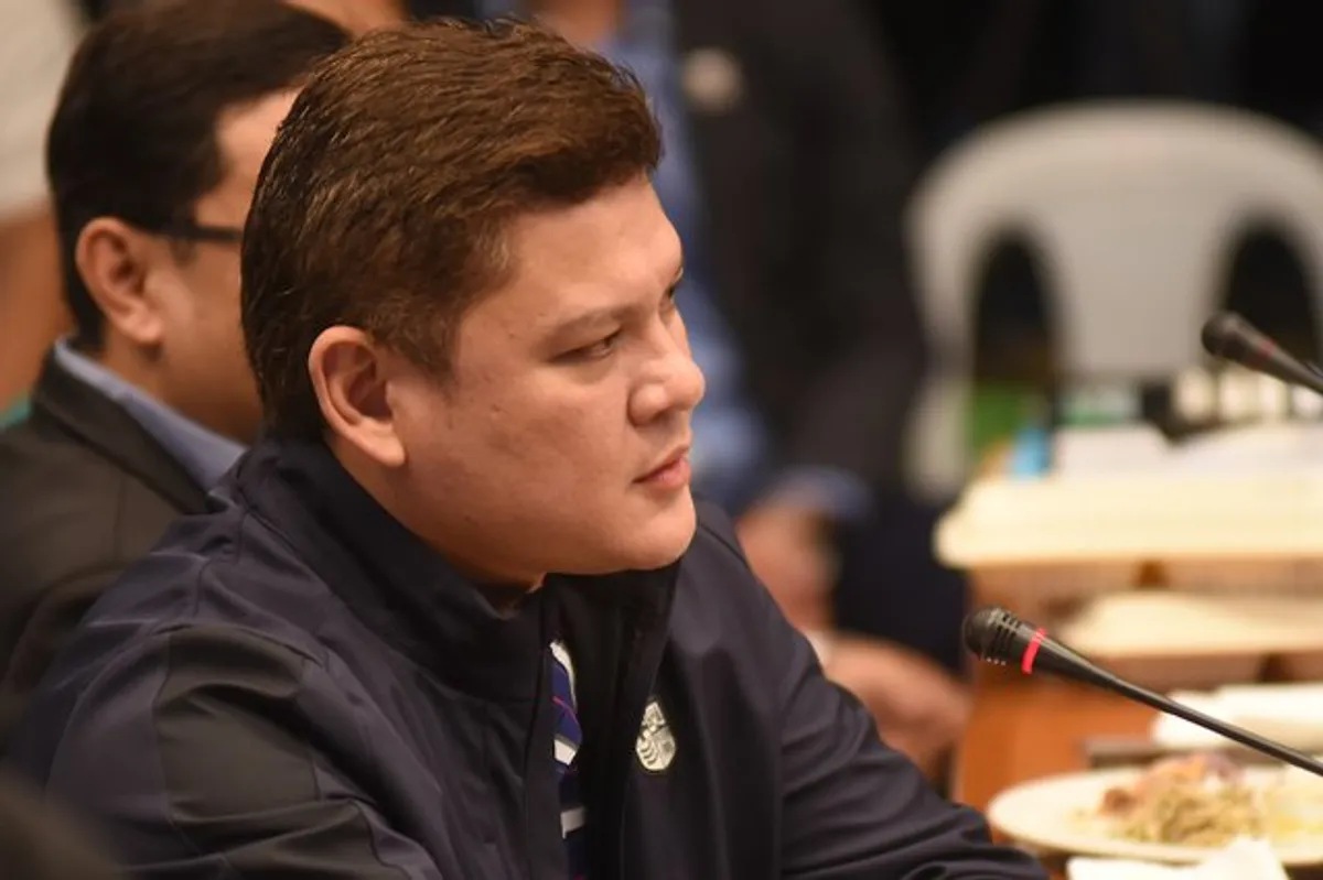 Cops moonlighting as Paolo Duterte's bodyguards face charges | ABS-CBN News