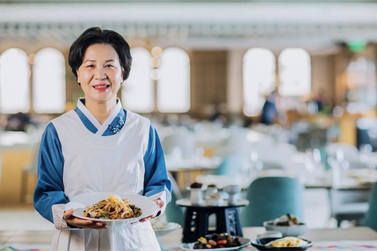 Chef Lily Min, Author of K-Drama Cookbook, Brings Korean Feast To Admiral Hotel | ABS-CBN Metro ...