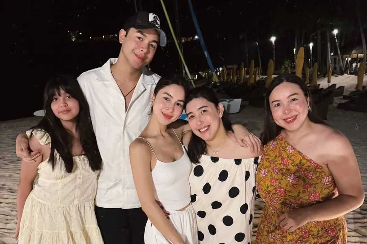 LOOK: Marjorie Barretto gets surprise birthday dinner | ABS-CBN Entertainment