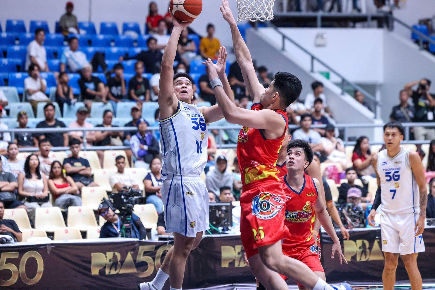 Pogoy, Erram, Oftana deliver as TNT rallies past Rain or Shine | ABS-CBN Sports