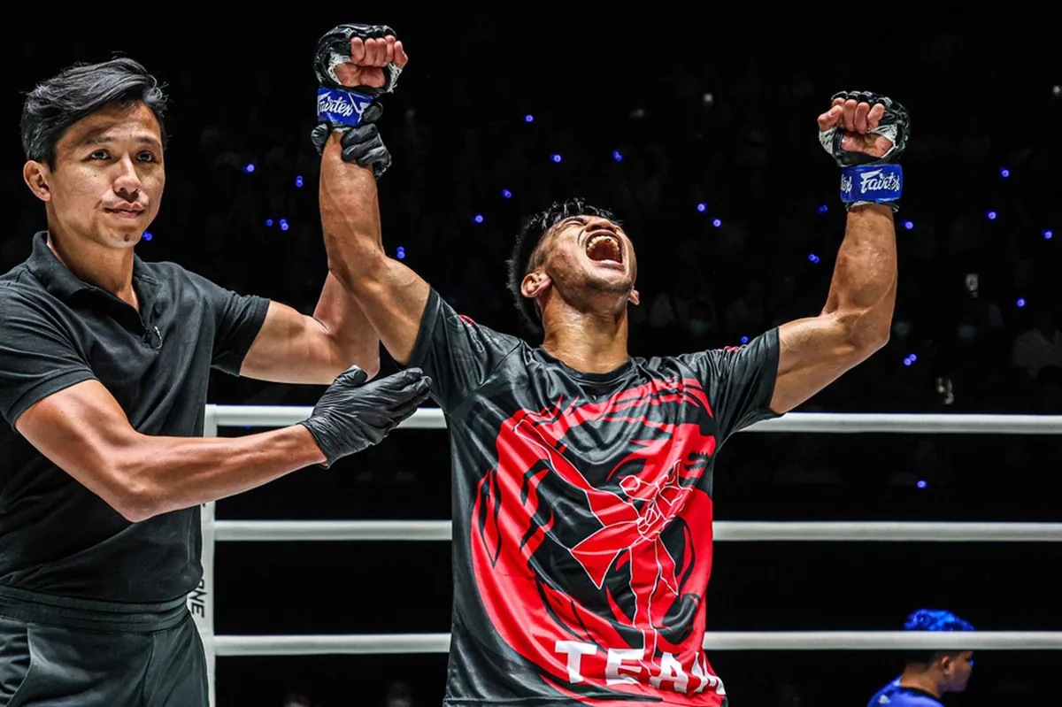 MMA: Mark Sangiao praises Jean Claude Saclag's continuous improvement ...