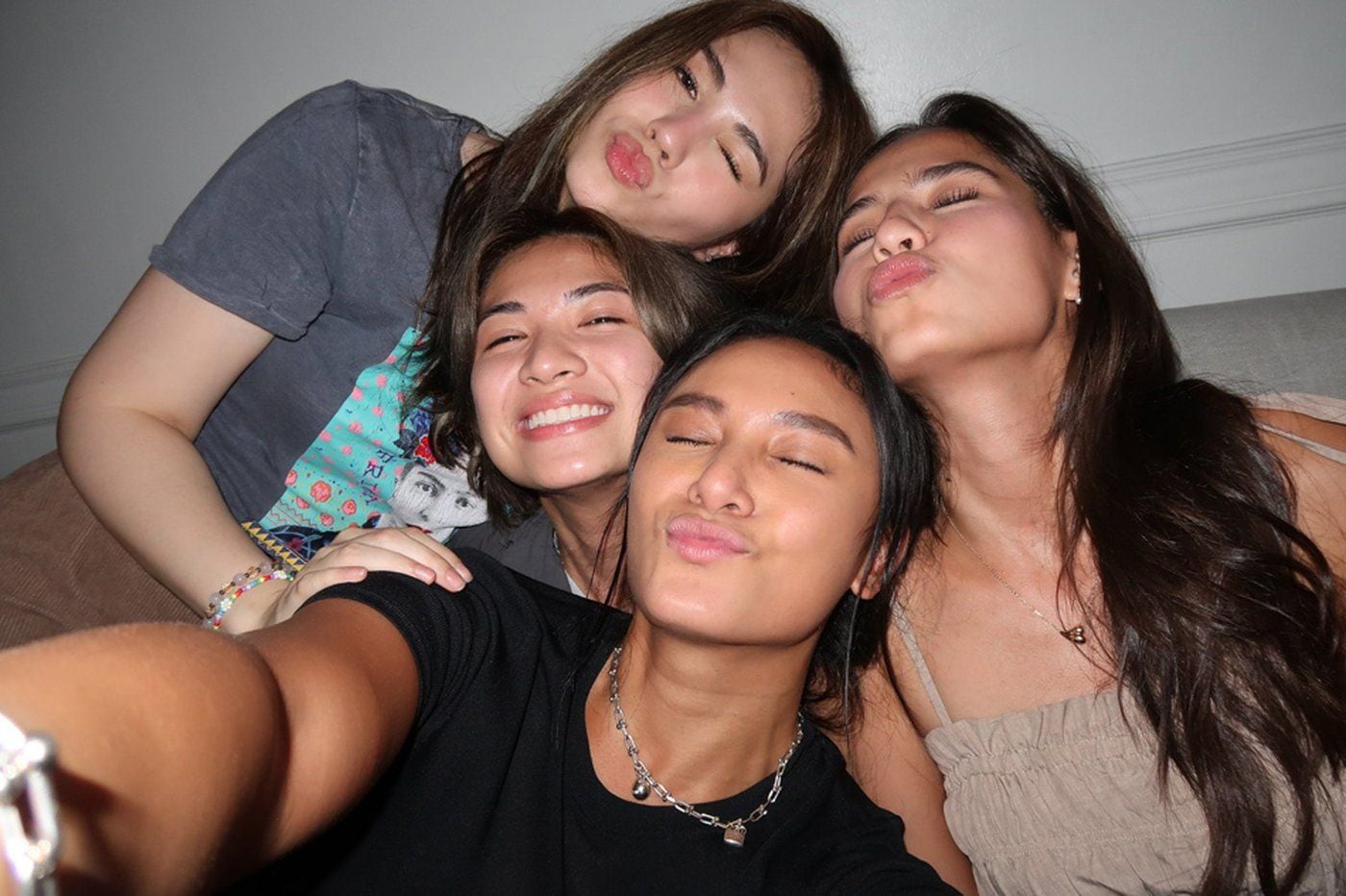 Janella Salvador to star in sapphic Cinemalaya film with Jasmine Curtis ...