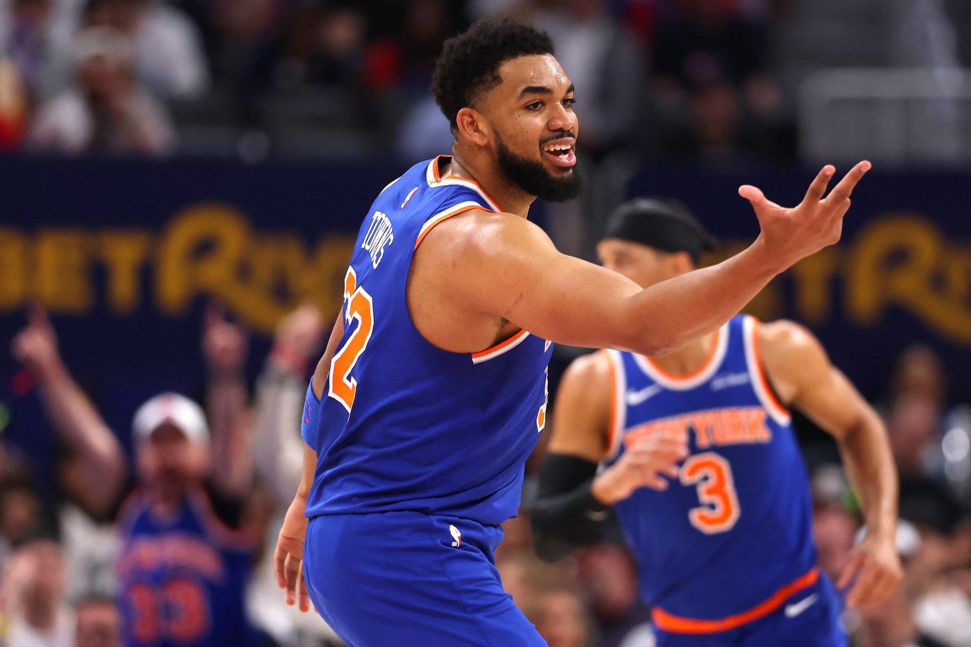 NBA: Towns leads Knicks to gutsy comeback win at Indiana | ABS-CBN Sports