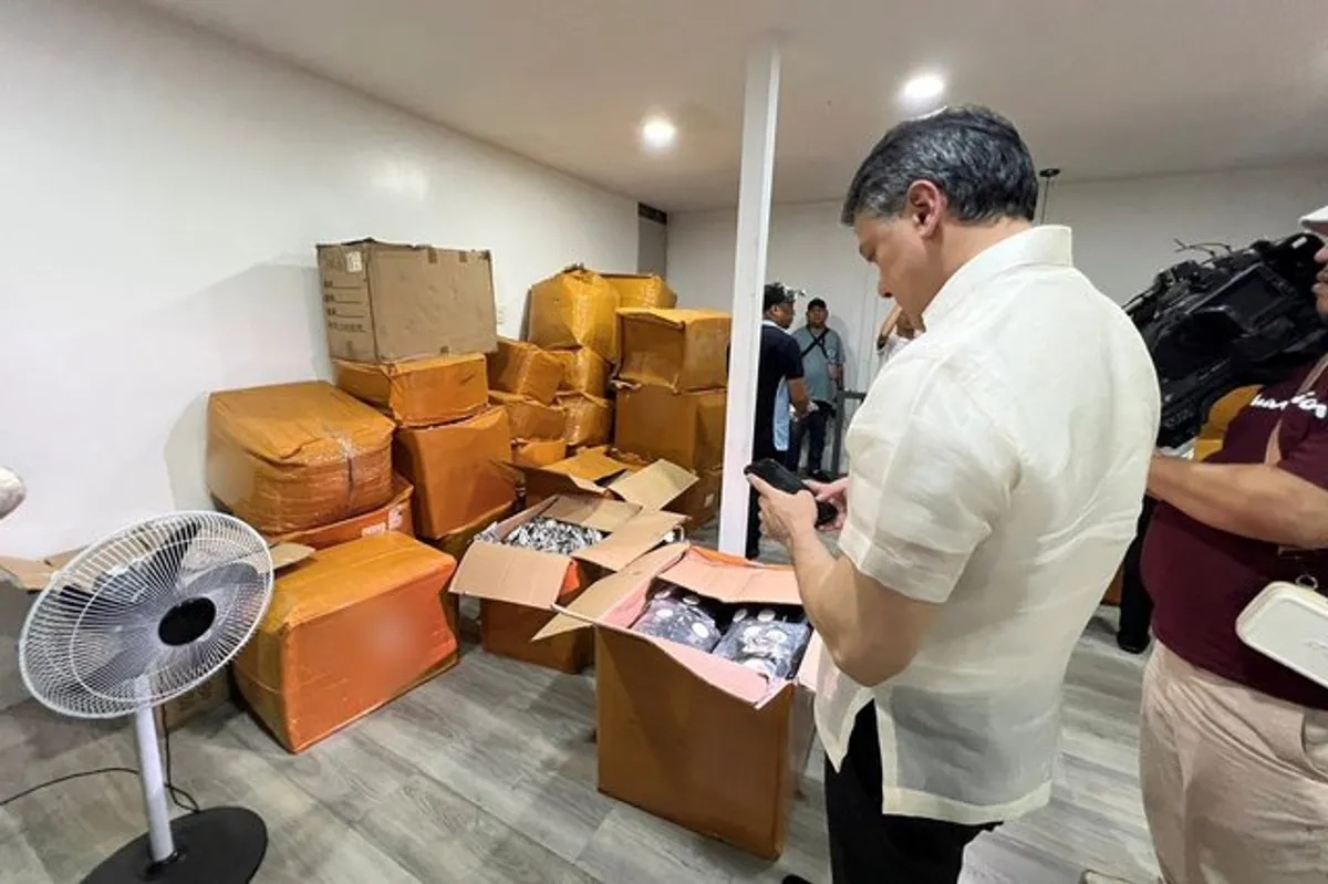 P15-M worth of illicit vape products and paraphernalia seized in Manila | ABS-CBN News