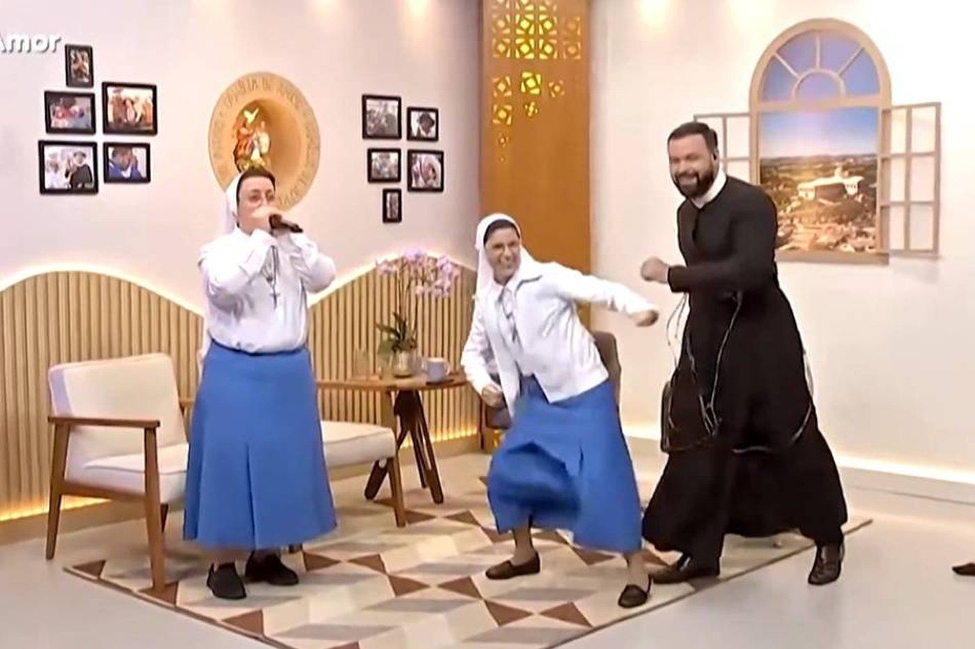 Nun surprises with beatboxing skills on Brazilian TV show | ABS-CBN ...