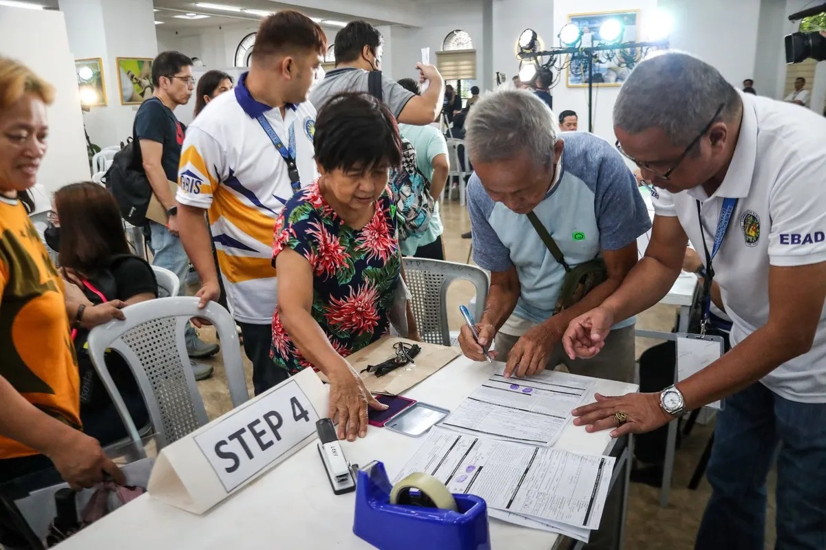 Comelec: 10-day voter's registration for barangay, SK polls to begin ...