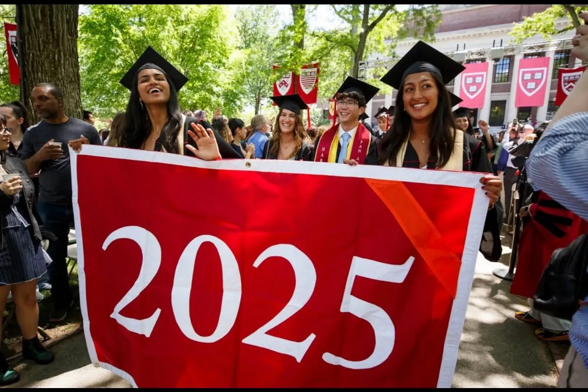 Harvard graduation overshadowed by Trump threats | ABS-CBN News